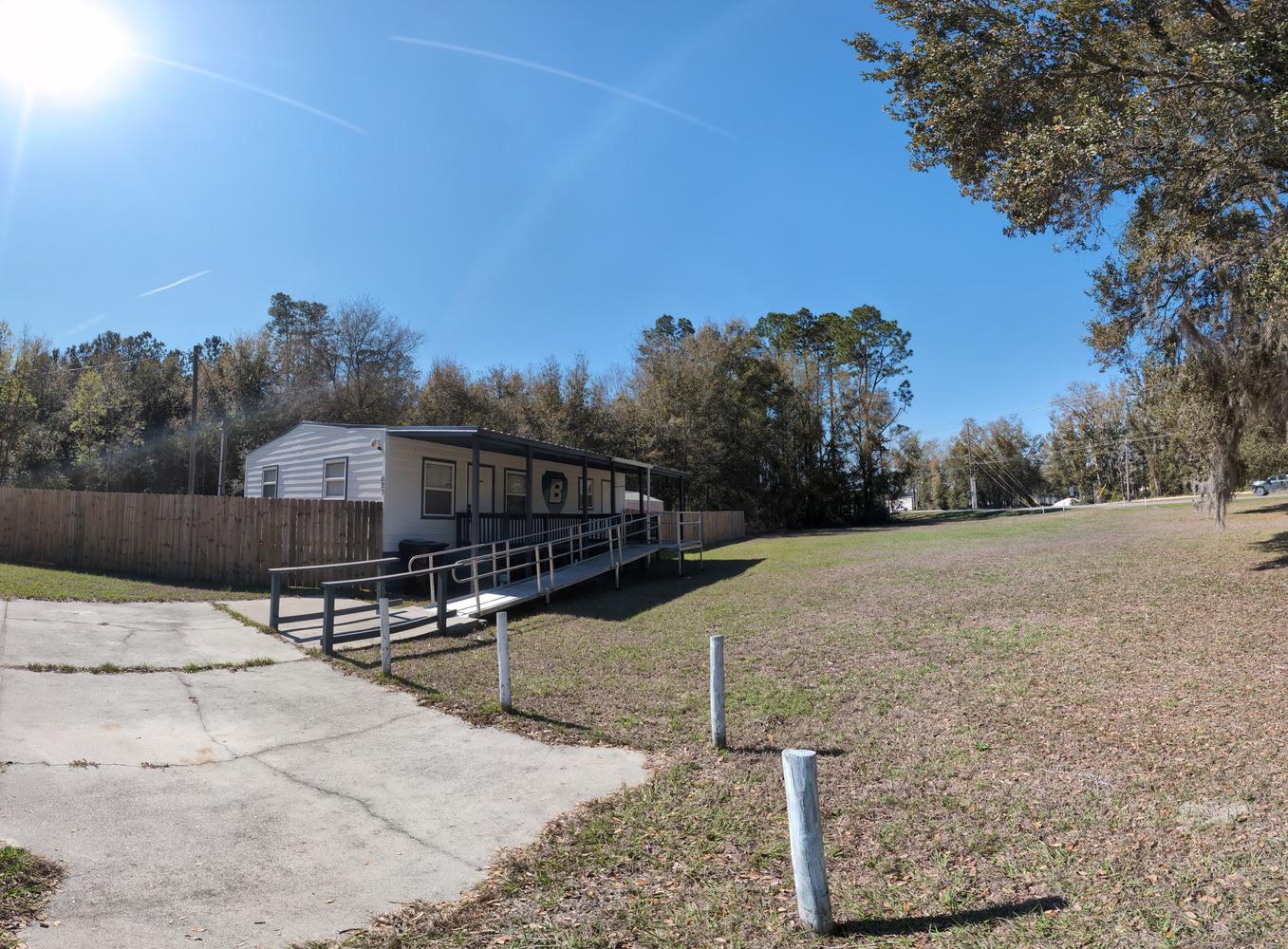 Bronson, FL office building for Lease - TotalCommercial.com